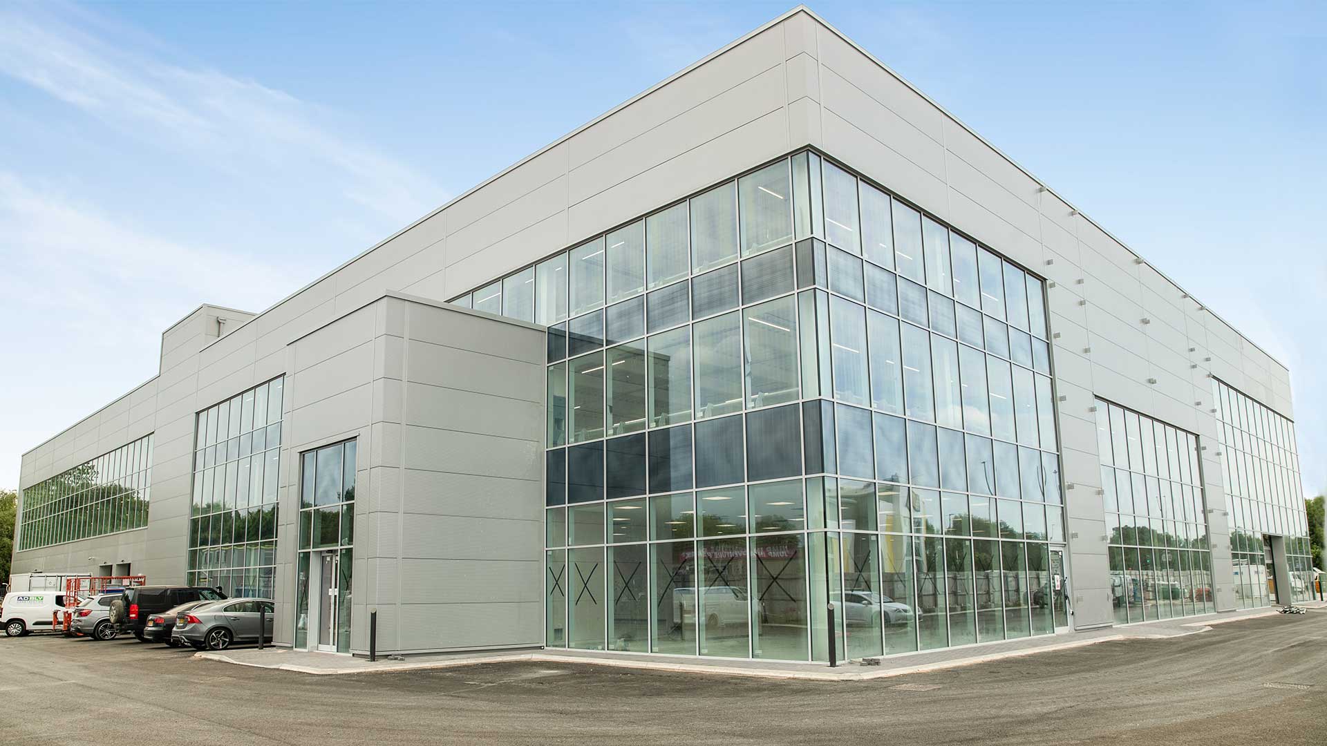 HML ROOFING & CLADDING LTD